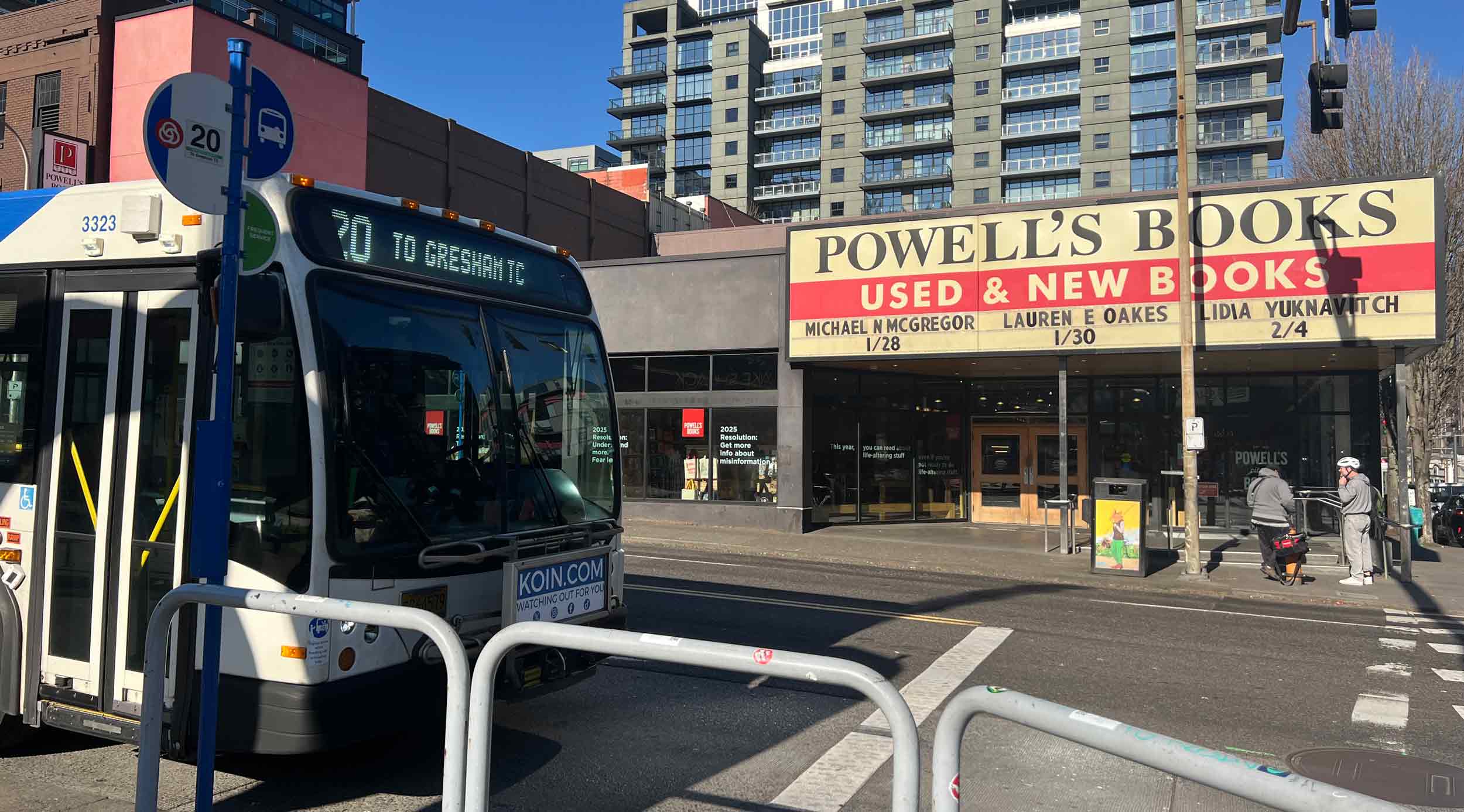 7 Must-Visit Bookstores in the Portland Area (and How to Get There by ...